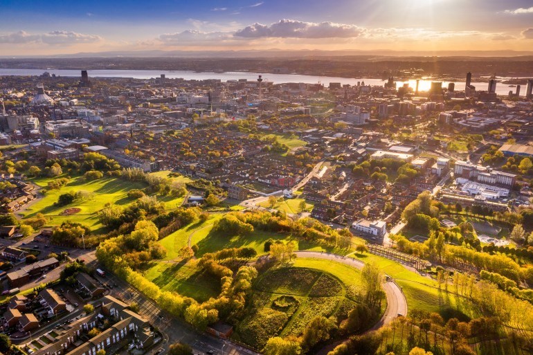 Young people quiz city leaders over climate change - Liverpool Chamber ...