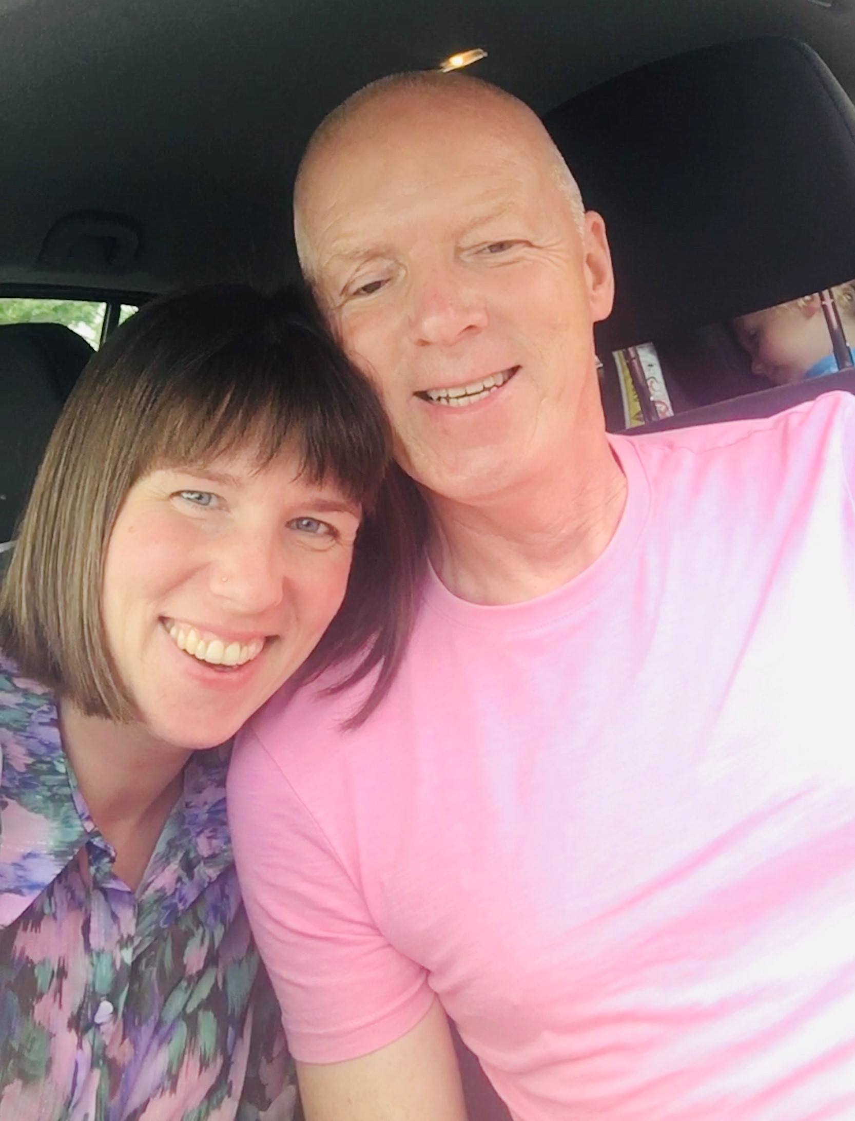 Stephen’s Glow Green Walk for The Clatterbridge Cancer Charity ...