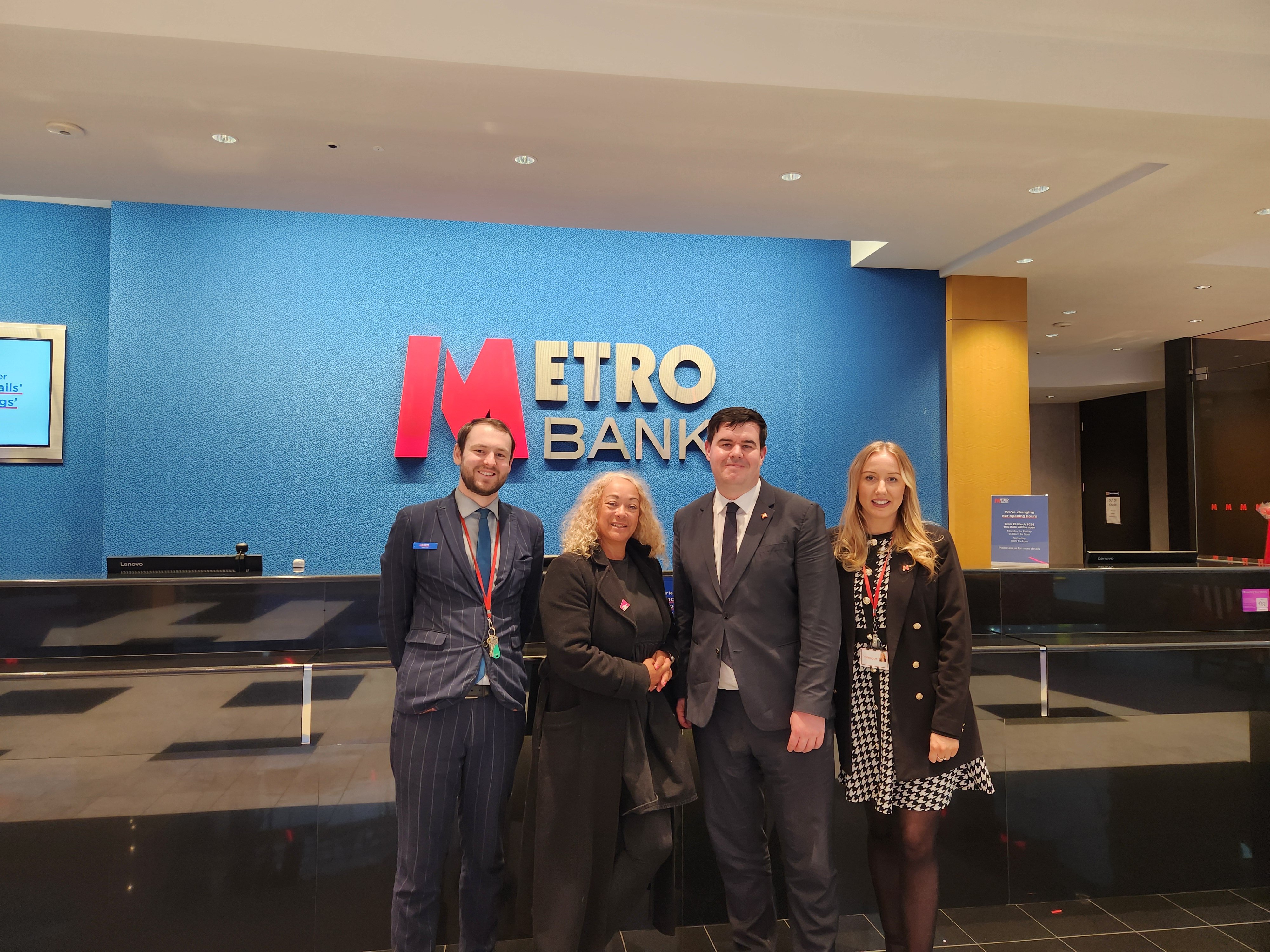 Kim Johnson MP Visits Liverpool Metro Bank - Liverpool Chamber of Commerce