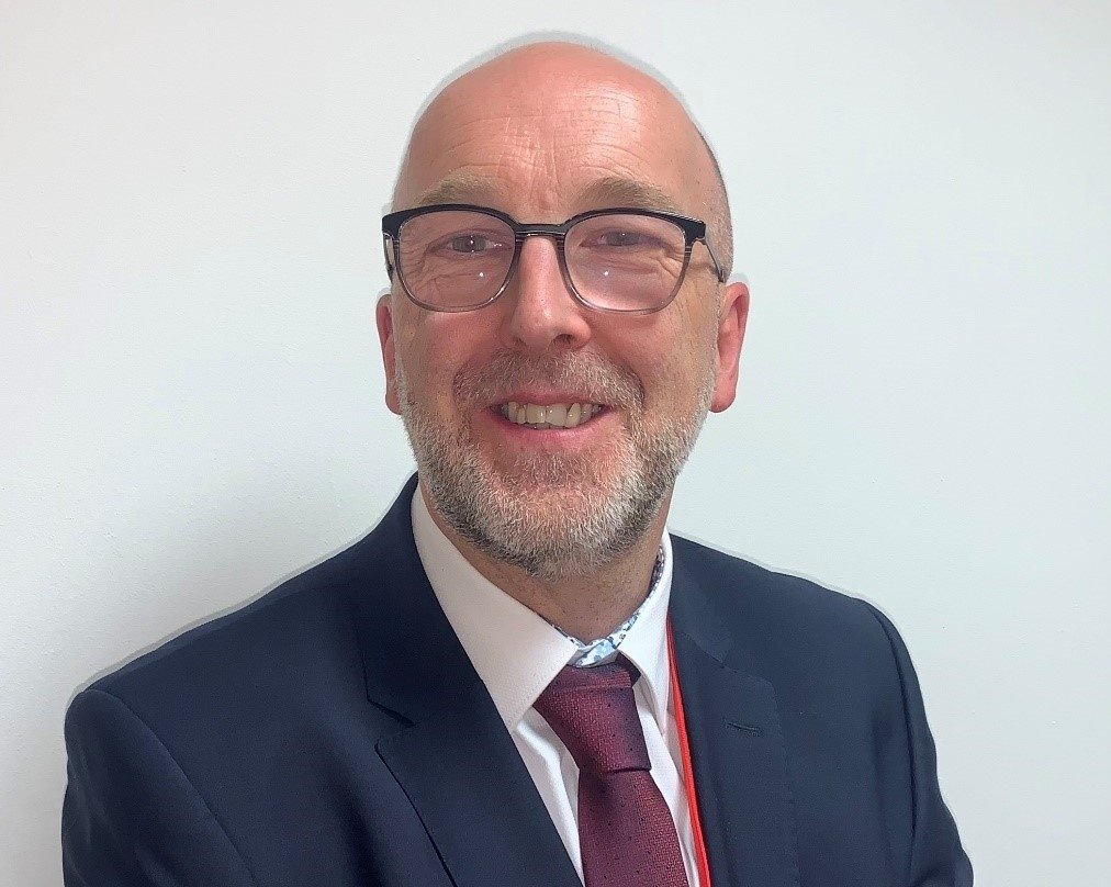 Former Chamber colleague shares 40 years of lessons in new blog ...